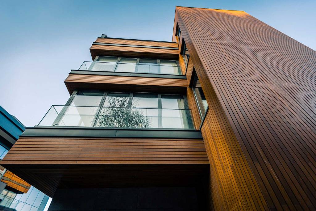 Iroko Contemporary Cladding elements Premium | Timberulove