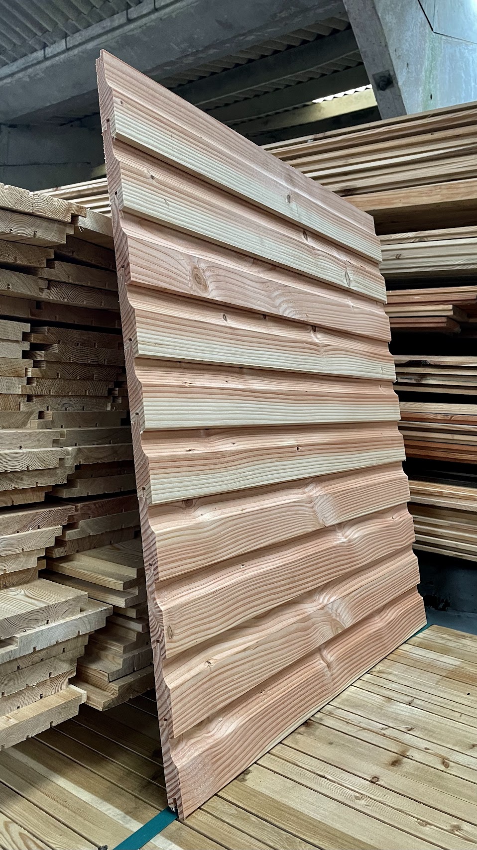 Douglas Fir ShipLap Cladding hidden fix | Timberulove